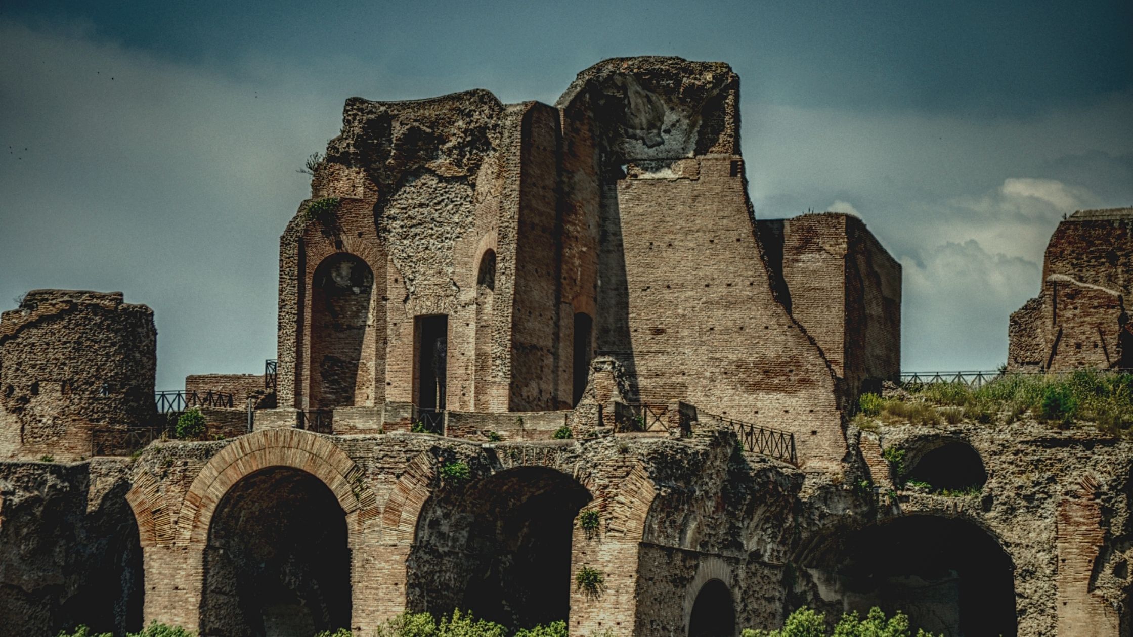 Roman Housing Styles - Roman Architecture | NETIZEN.me